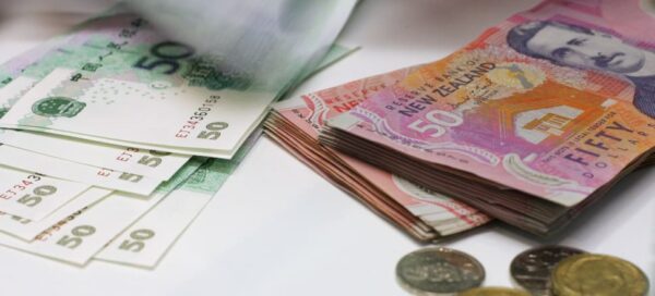 What’s the difference between cash and accrual accounting | Afirmo NZ